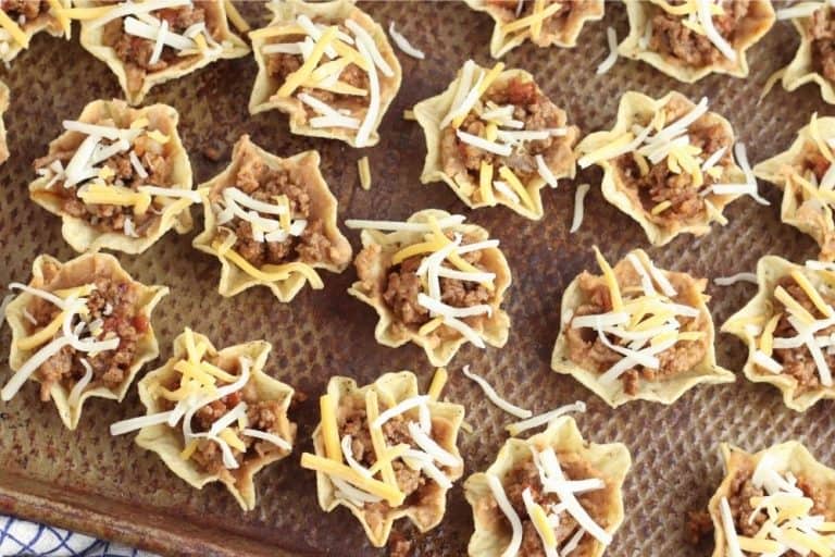 Nacho Cups: Easy Appetizer Idea for a Party - A Crazy Family