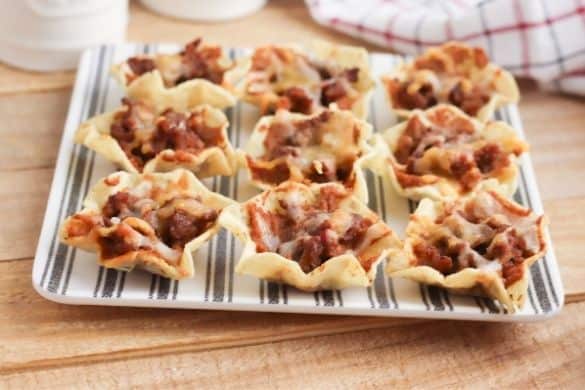 Nacho Cups: Easy Appetizer Idea for a Party