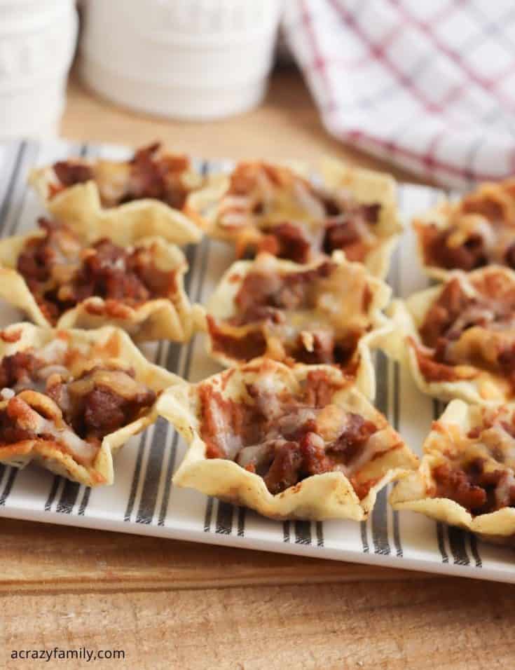 Nacho Cups: Easy Appetizer Idea for a Party - A Crazy Family