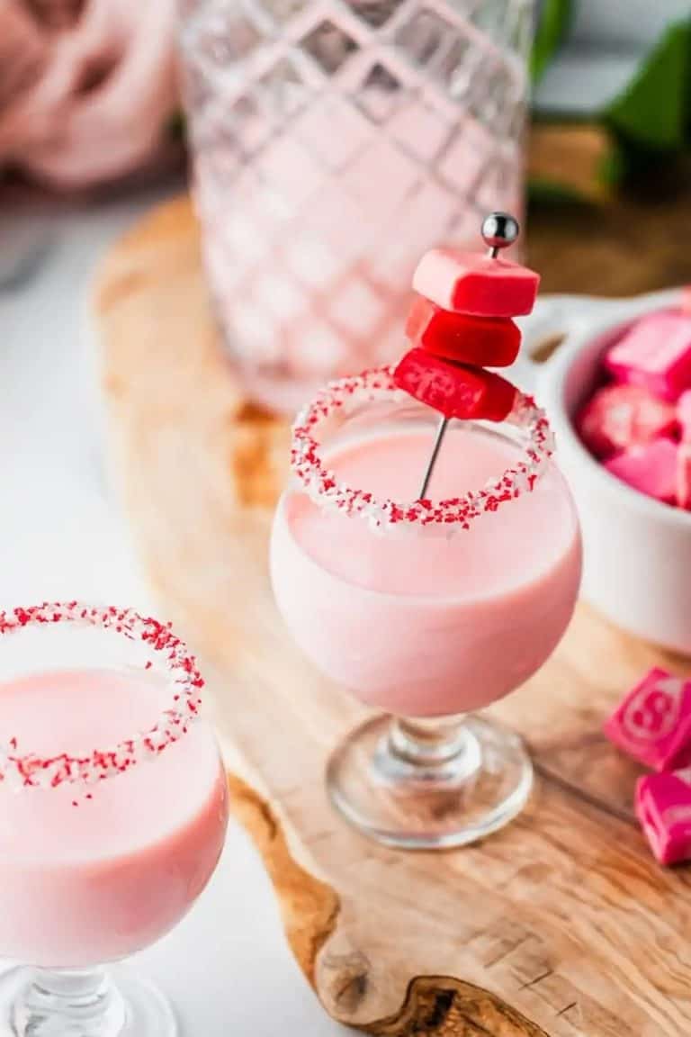 27 Pink Drink Recipes For Valentine’s Day - A Crazy Family