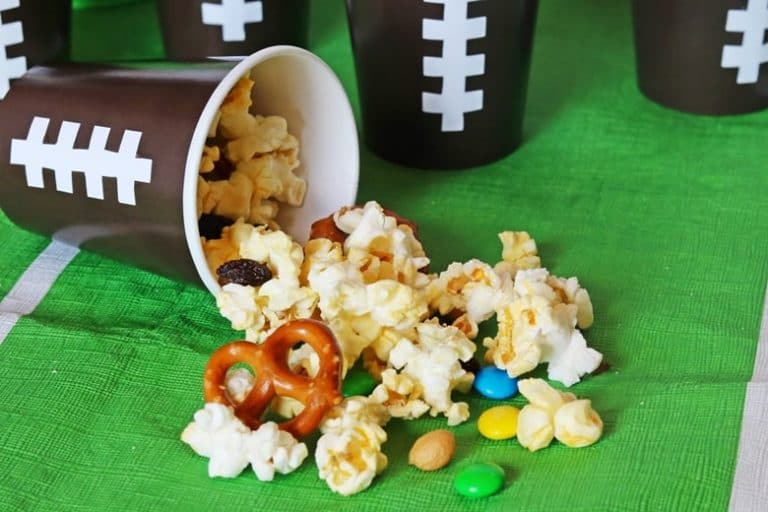 15 Delicious, No-Fuss, No-Bake Snack Mix Recipes - A Crazy Family