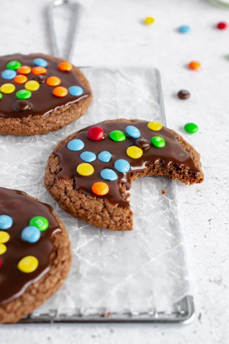 35 Eye-Catching Colorful Cookies to Brighten Your Day - A Crazy Family