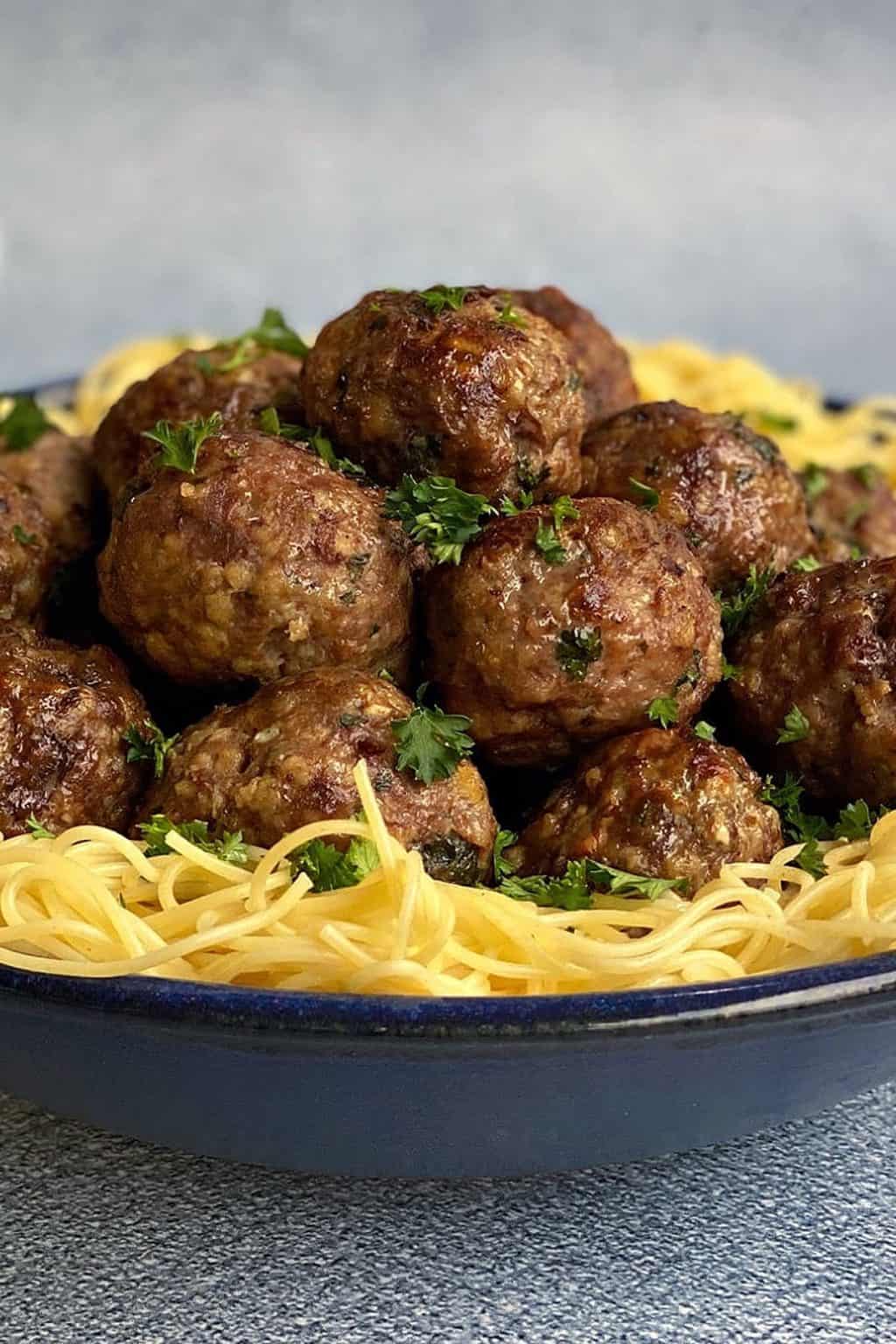 27 Easy Recipes With Meatballs That Taste Amazing - A Crazy Family