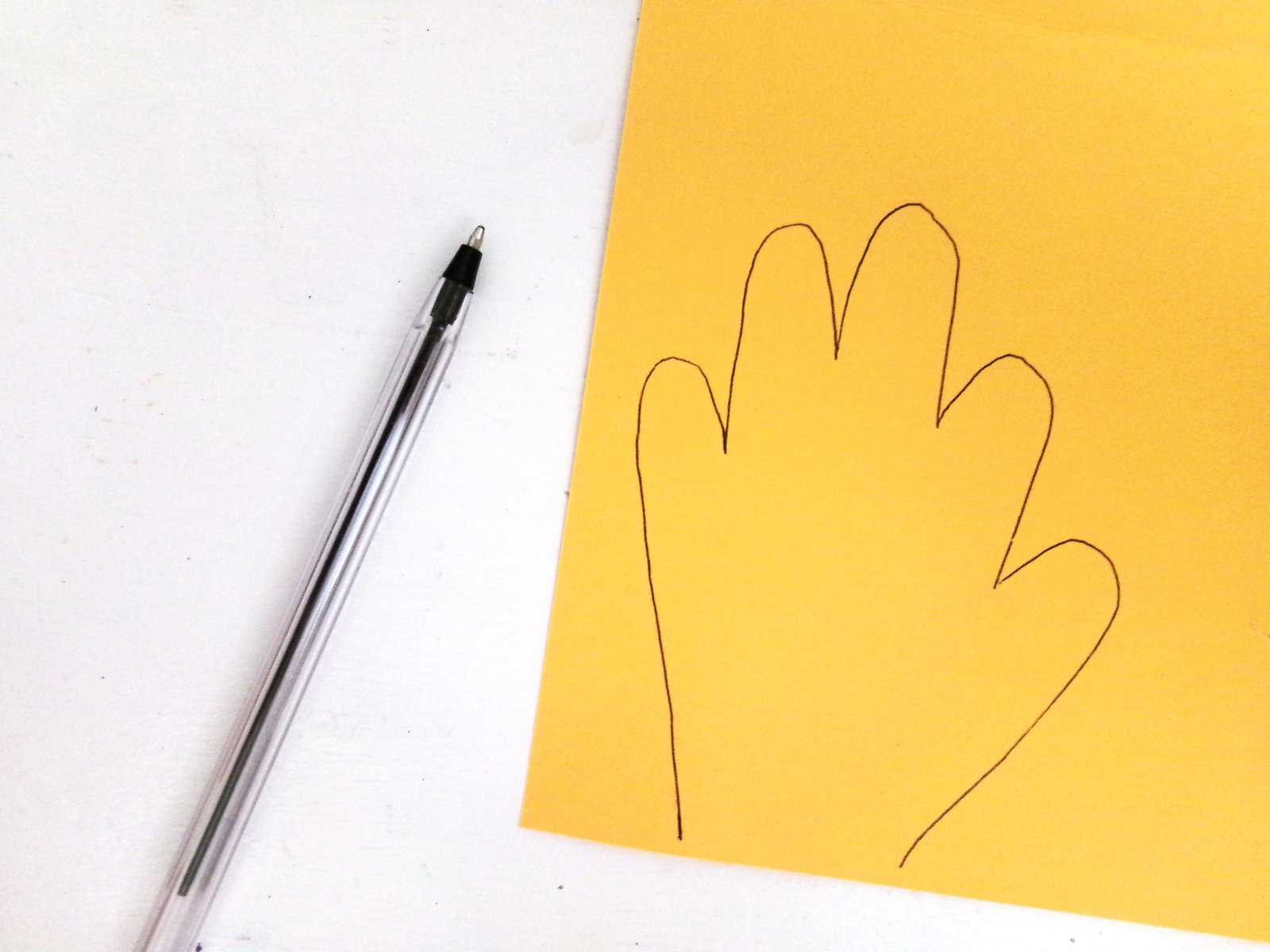 Cute Handprint Scarecrow Craft for Fall - A Crazy Family